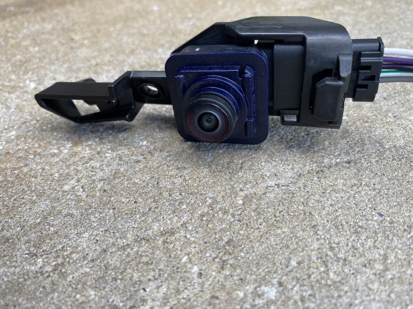 2017-2022 Ford Super Duty OEM F250 F350 Tailgate Backup Camera Wiring ...